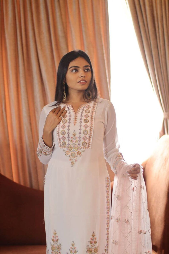 White Color Indian Wedding Wear With Heavy Embroidery Work Salwar ...